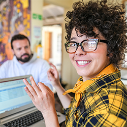 Sign Language Interpreting Services for Individuals | Canadian Hearing ...